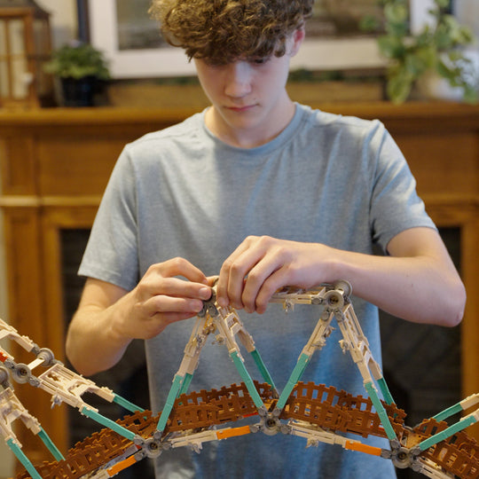 Bridge or Bust - The Ultimate Bridge-Building Adventure – Upper Story